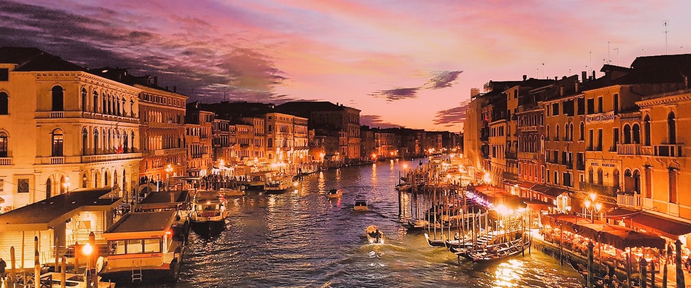 What are "Cicchetti"? A Venetian Explains! - Sentieri Italiani